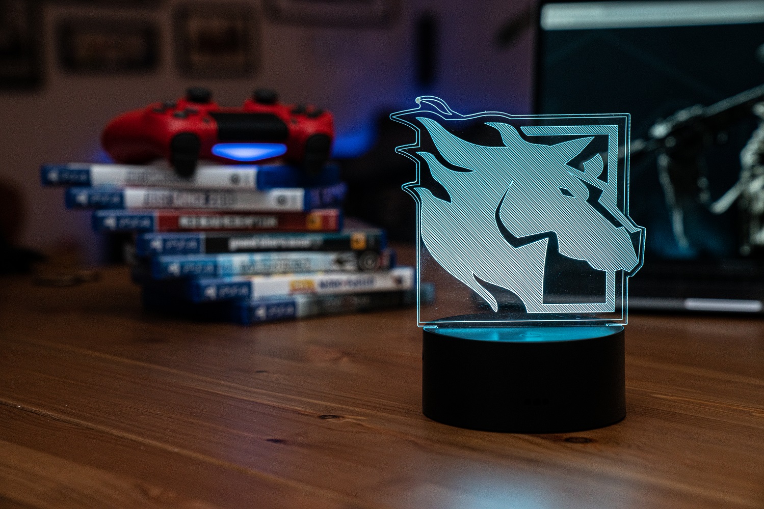 Six Siege Acrylic Light - Maverick